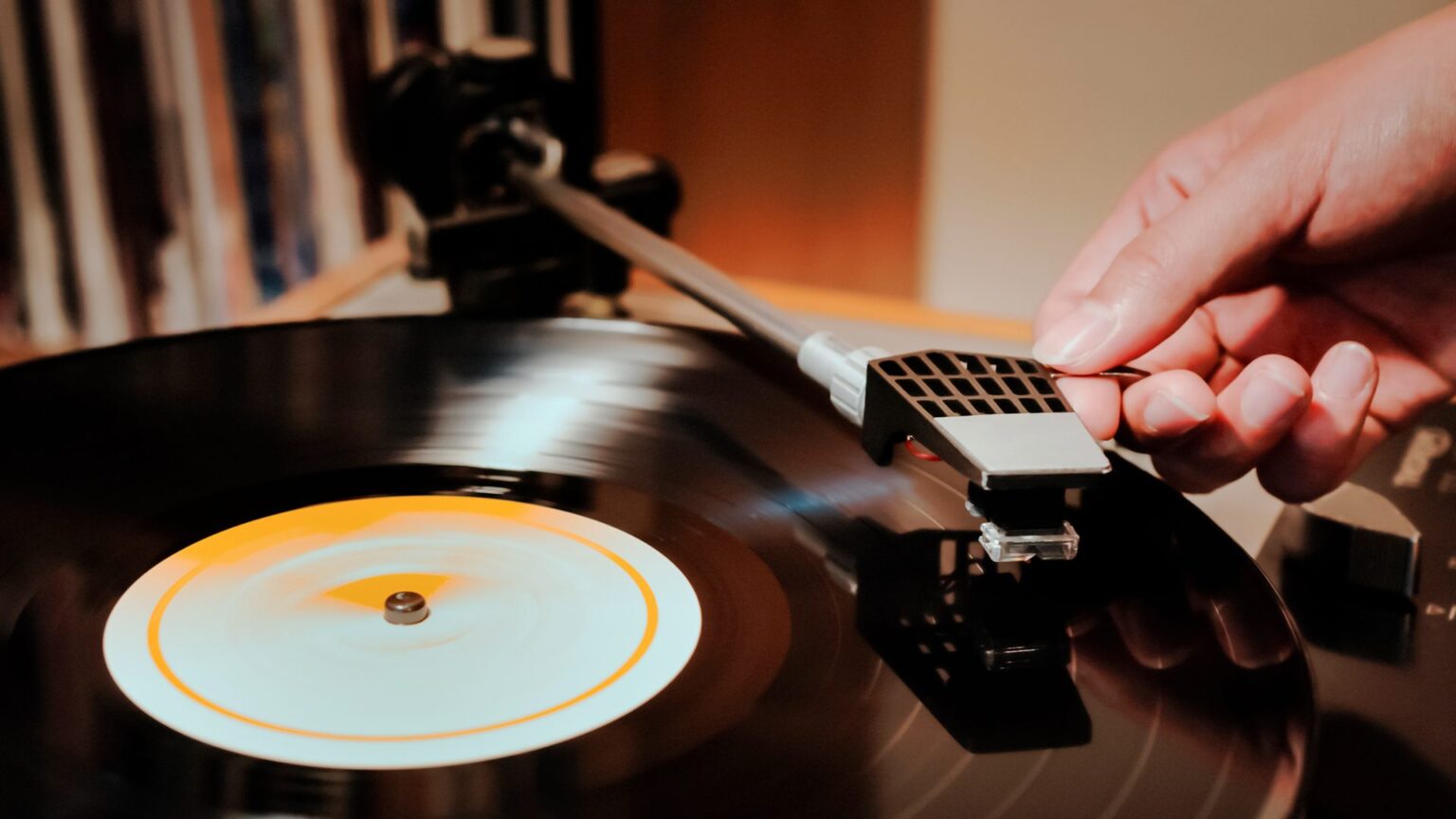 What's the difference between a 33 rpm and a 45 rpm vinyl record? All ...