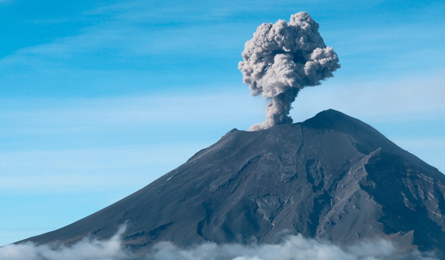 How to foresee "silent" volcanic eruptions: the new study reveals the ...
