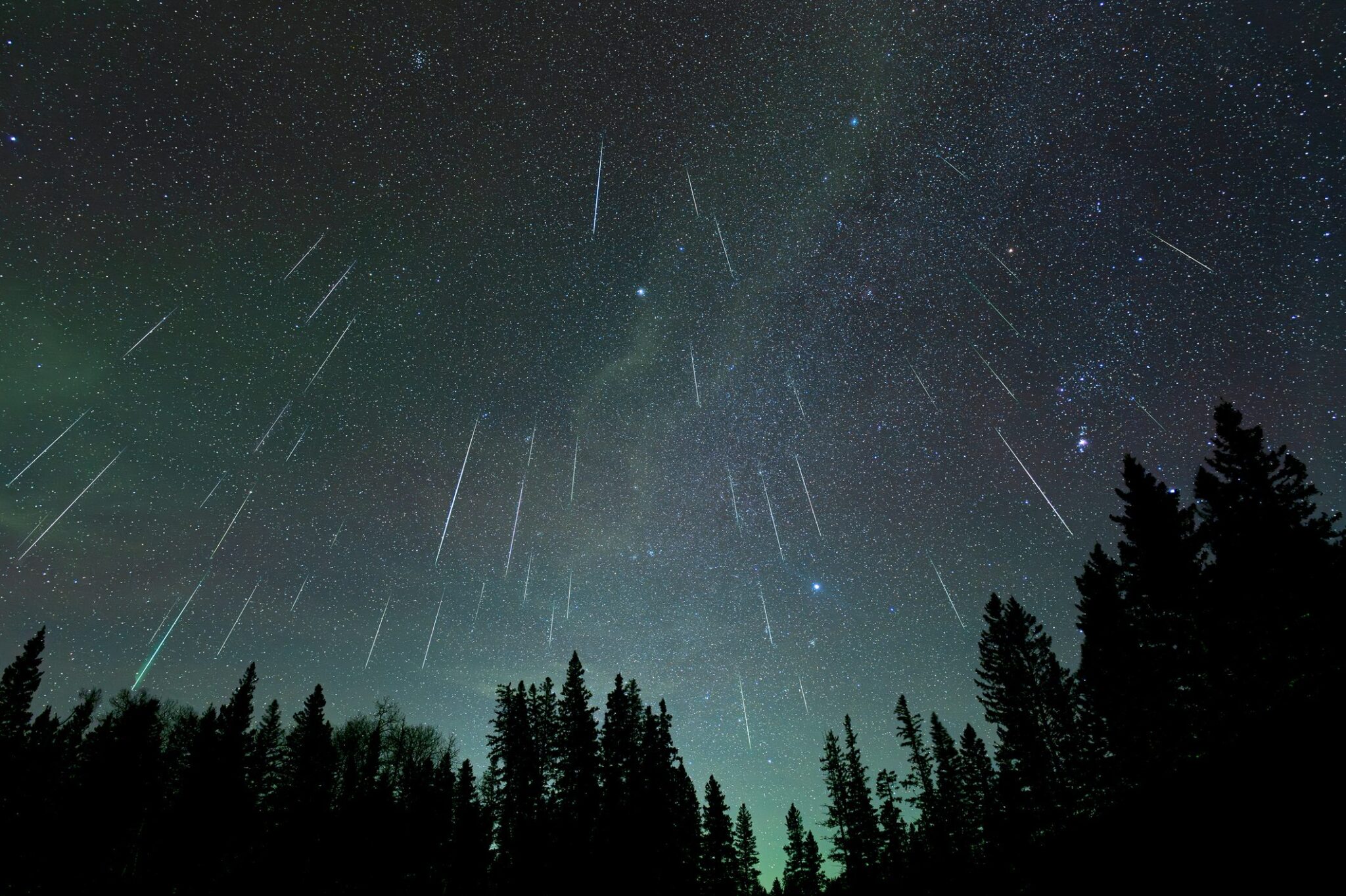 We are at the peak of the Northern Taurids meteor shower: how and when ...