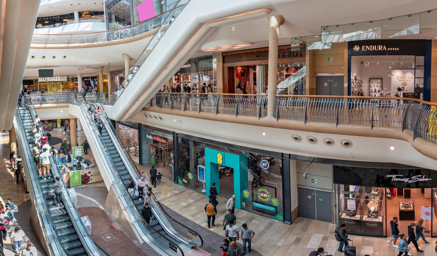 Why we get lost in shopping malls and buy more: The psychology of the ...