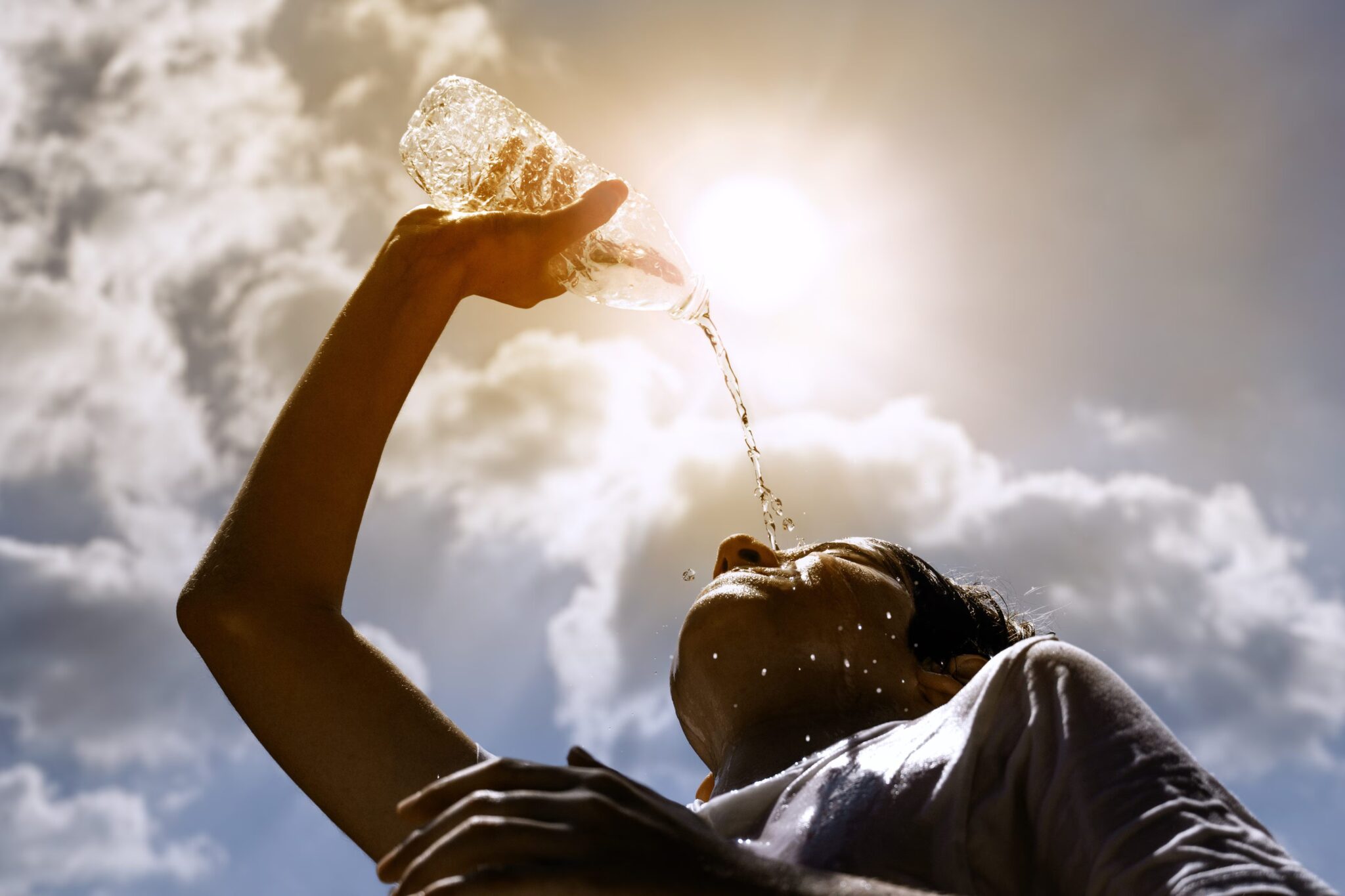 Tropical nights and heat waves, do not drop below 20°C: 10 tips from ...